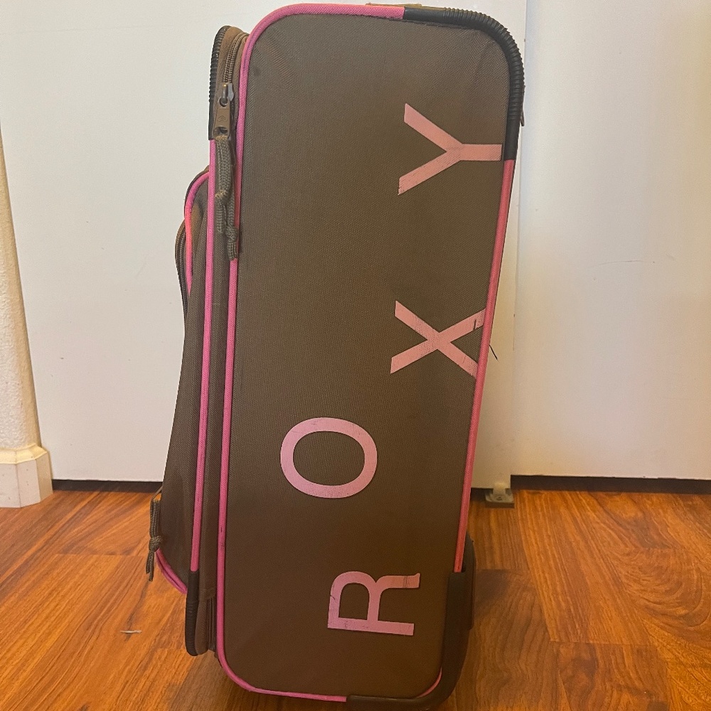 Vintage Roxy Rolling Suitcase - Gem